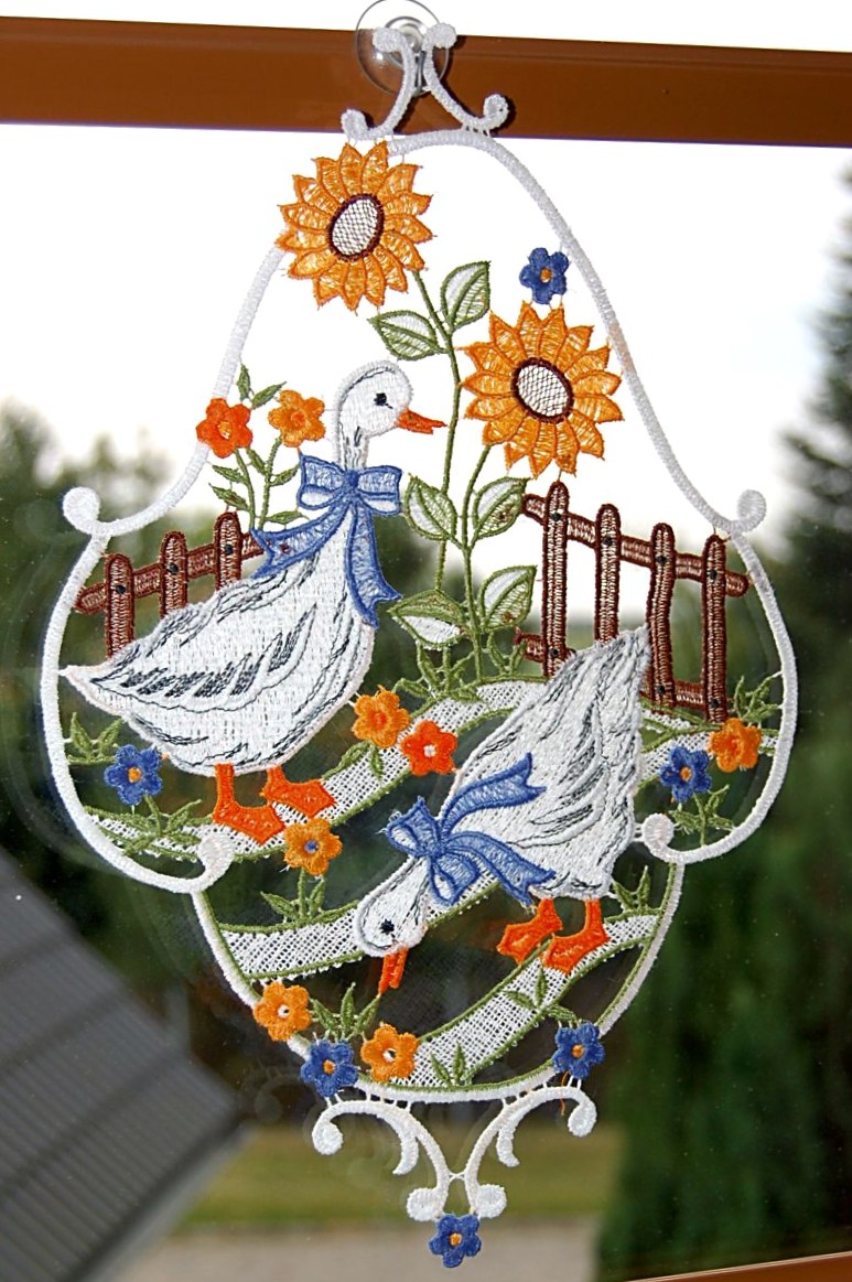Fensterbild Ostern Plauener Spitze Gänse Sonnenblumen Fensterdekoration ...
